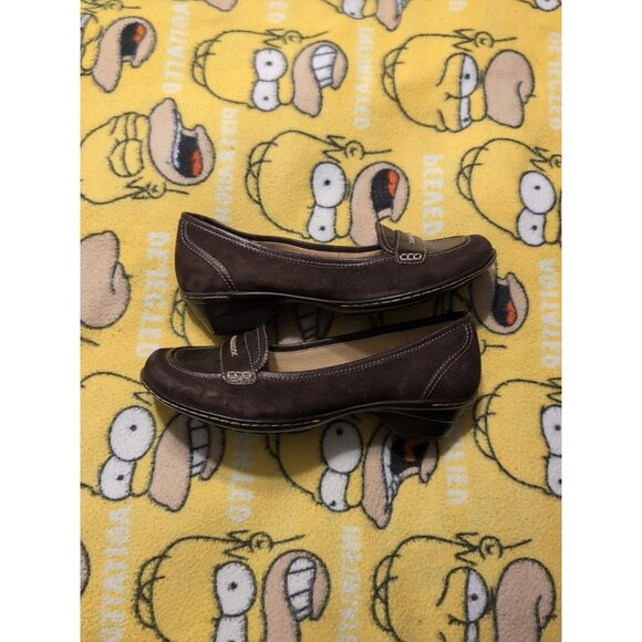 Softspots | Shoes | Softspots Brown Suede Leather Slip On Low Heel ...